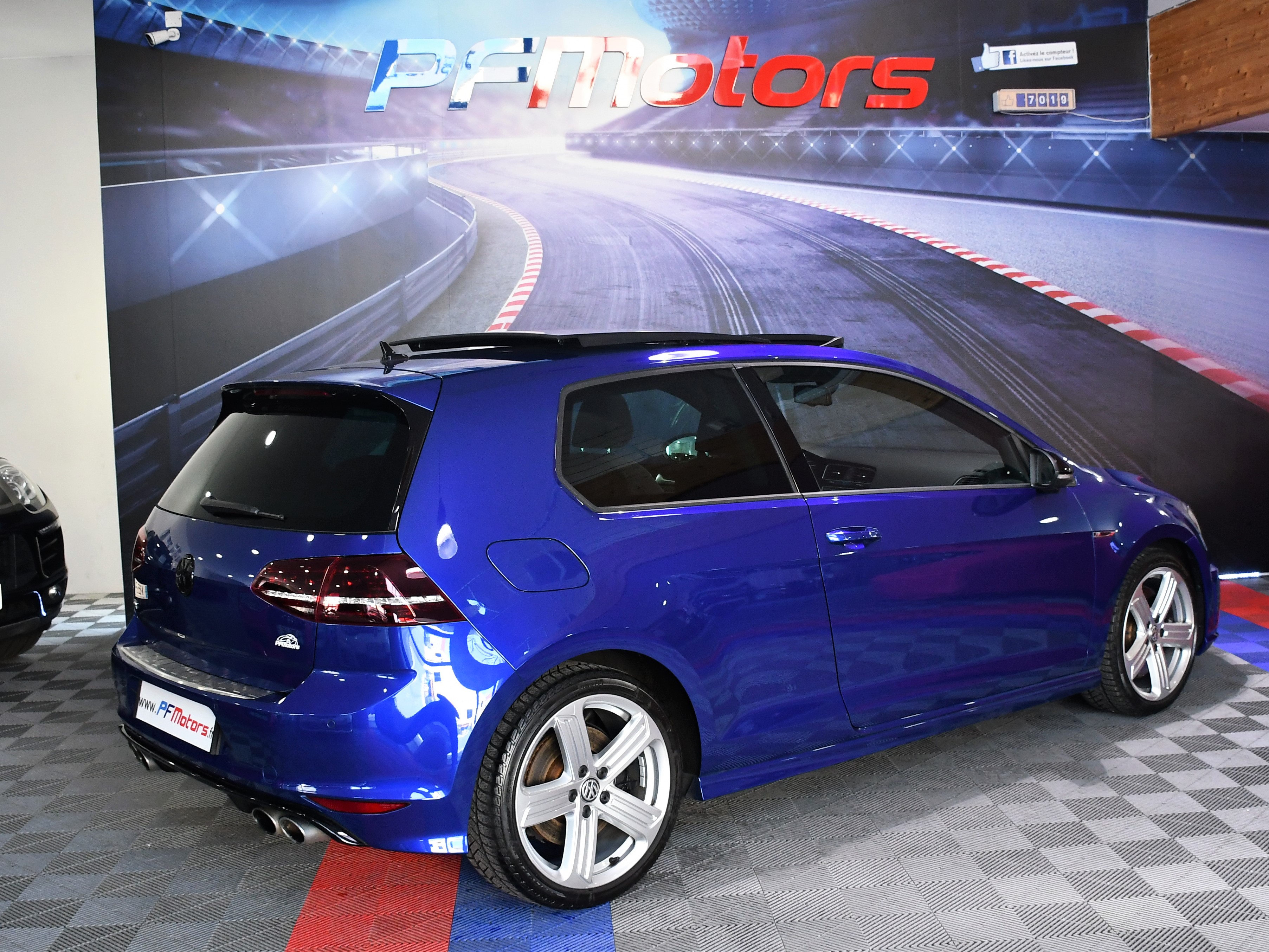 Volkswagen Golf 7R 3 portes 2.0 TSI 300 DSG GPS par App Connect TO ...